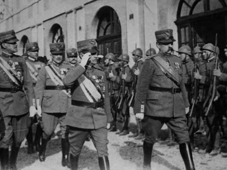 Η μάχη των στρατηγών-Αλέξανδρος Παπάγος και Pietro Badoglio - Astrology.gr
