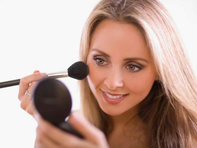 Star Stylist 17 Μαΐου - Επιλέξτε μακιγιάζ με ζωηρές αποχρώσεις ...